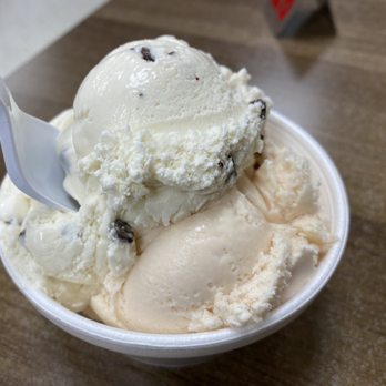 CHRIS’ ICE CREAM - Updated July 2024 - 393 Photos & 314 Reviews - 1484 ...