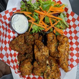 BELLY’S SLIDERS & WINGS - Updated July 2025 - 89 Photos & 77 Reviews ...
