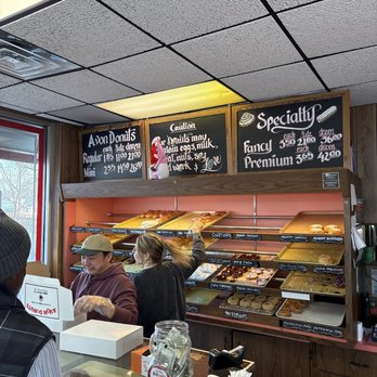 AVON DONUTS INC - Updated October 2025 - 237 Photos & 310 Reviews ...