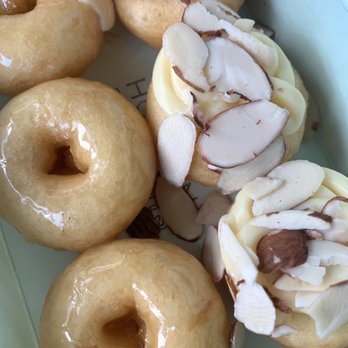 DAPPER DOUGHNUT - Updated October 2025 - 128 Photos & 72 Reviews - 8889 ...