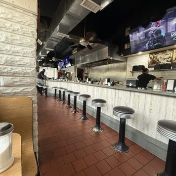 FLORIDA AVENUE GRILL - Updated December 2025 - 427 Photos & 567 Reviews ...