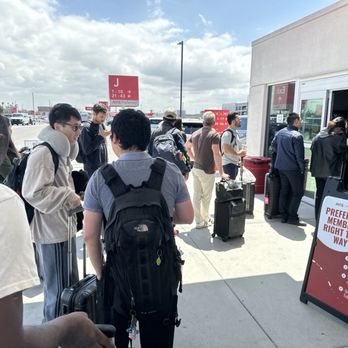 AVIS - Updated July 2024 - 392 Photos & 1673 Reviews - 9217 Airport ...