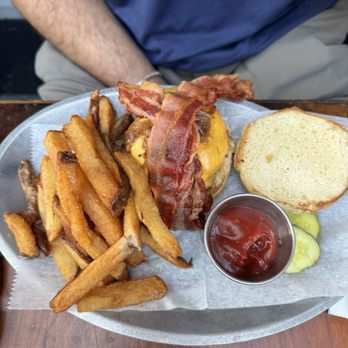 BRINDLE ROOM - Updated August 2025 - 115 Photos & 58 Reviews - 647 East ...