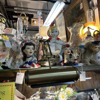 HEART OF OHIO ANTIQUE CENTER - Updated October 2025 - 205 Photos & 75 ...