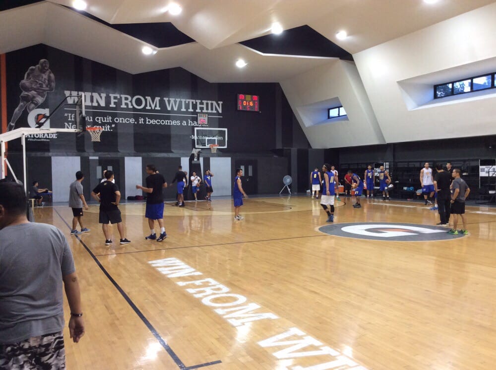 GATORADE HOOPS CENTER - Updated December 2025 - Liberty Center, 312 ...