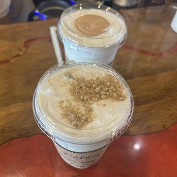 MIS RAICES CAFÉ - Updated July 2024 - 90 Photos & 61 Reviews - 1325 ...