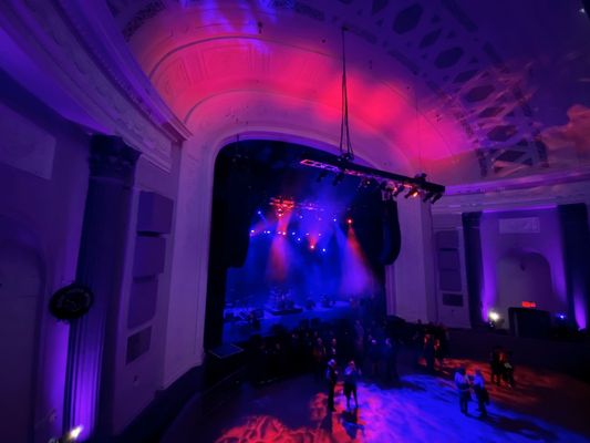 THE WELLMONT THEATER - 253 Photos & 192 Reviews - Music Venues - 5 ...