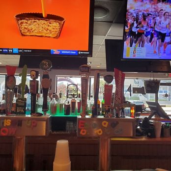 HIGH STAKES BAR & GRILL - Updated January 2026 - 123 Photos & 144 ...