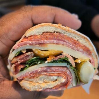 UPPER CRUST WOOD FIRED PIZZA - Updated October 2025 - 389 Photos & 323 ...