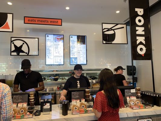 PONKO CHICKEN - 293 Photos & 307 Reviews - 915 W Peachtree St, Atlanta ...