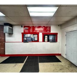 ALICE’S BAR-B-QUE - Updated July 2025 - 51 Photos & 155 Reviews - 65 E ...