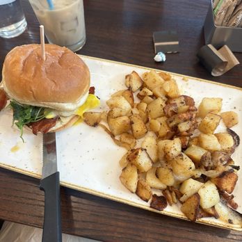 FIRST WATCH - Updated March 2025 - 32 Photos & 16 Reviews - 10111 E ...