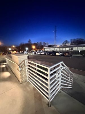 PLAINFIELD PUBLIC LIBRARY - Updated September 2025 - 14 Photos - 800 ...