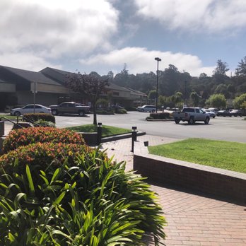 PRUNETREE SHOPPING CENTER - Updated October 2025 - 17533-17643 Vierra ...