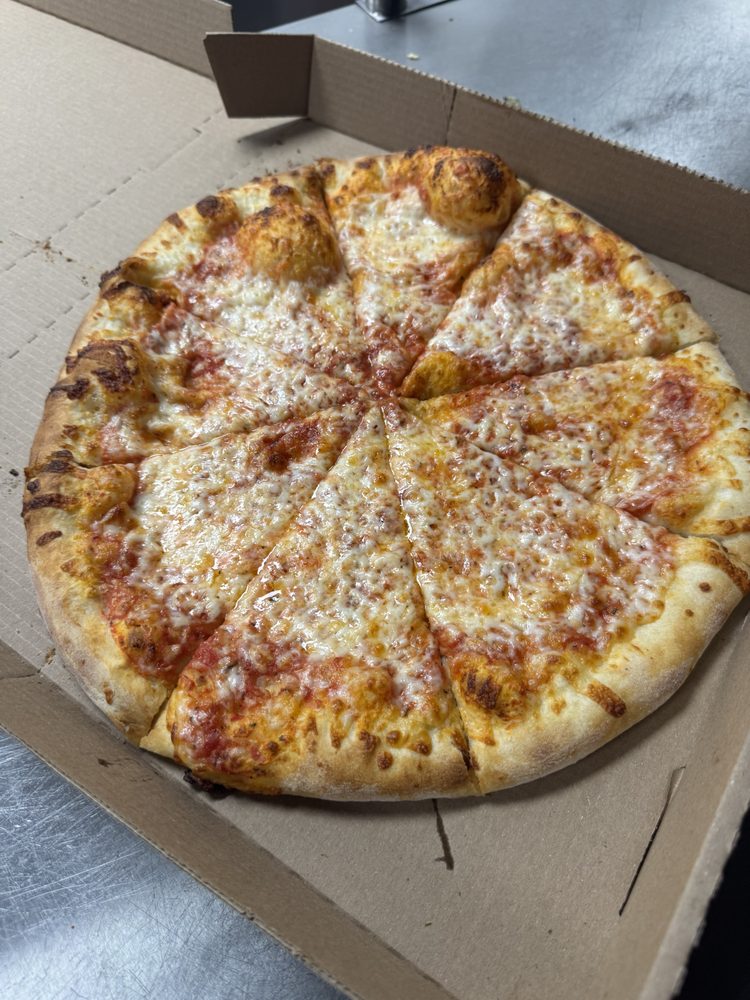 BIG SLICE GOLF + GAMES - Updated October 2025 - 301 Park Central E ...