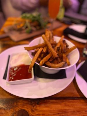 UNION 50 - Updated December 2025 - 1977 Photos & 1016 Reviews - 620 N ...