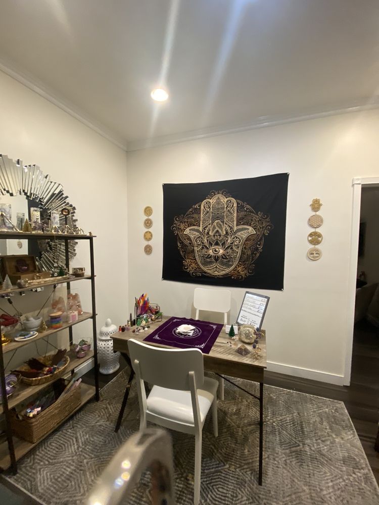 PSYCHIC LISA - Updated December 2025 - 7615 NW 7th Ave, Miami, Florida ...