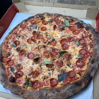 BIRD PIZZERIA - Updated November 2024 - 123 Photos & 95 Reviews - 510 E ...