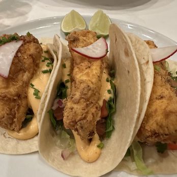 BUTTERCUP - Bar at 13 W Central St, Natick, Massachusetts - 132 Photos ...