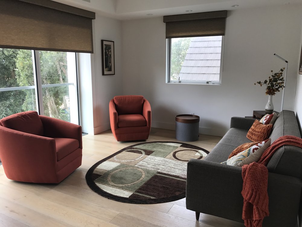 THE HARMONY HOUSE - Manhattan Beach, California - Home Organization ...