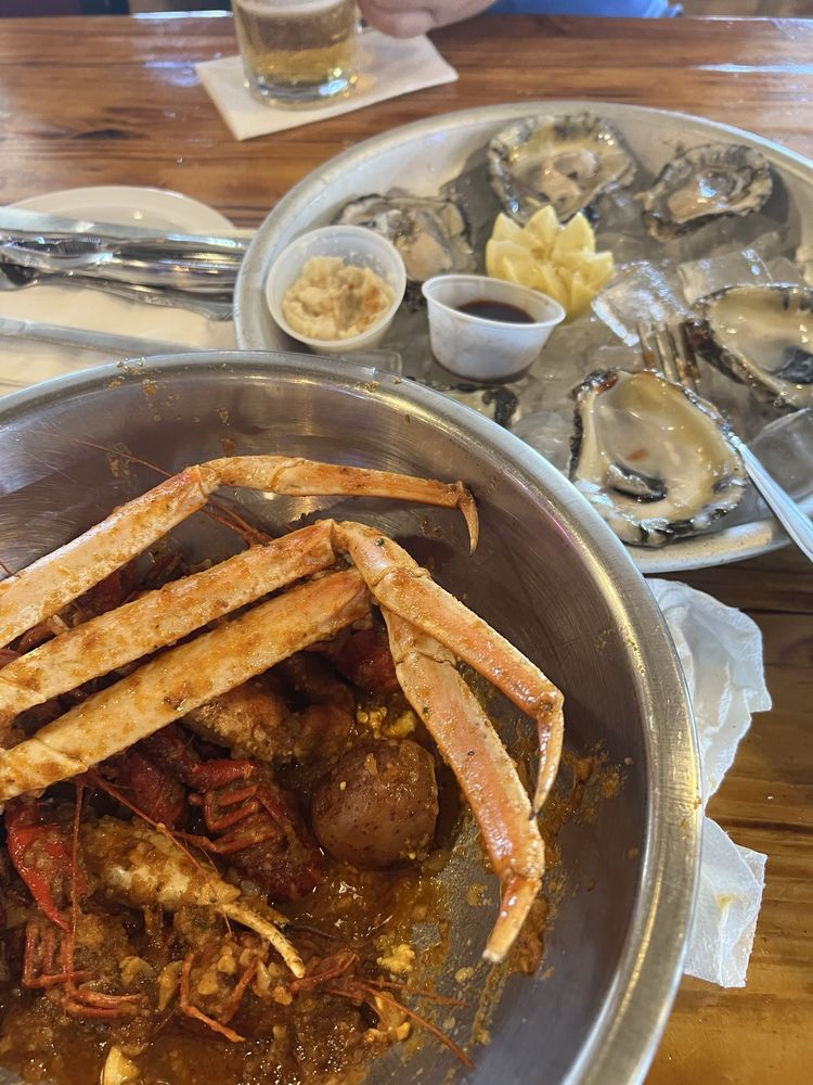 89 CRAB SEAFOOD - Updated November 2024 - 16 Photos & 17 Reviews - 1955 ...