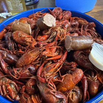 Dewy Dew Bugz - Reserve Now - Seafood - Updated June 2025 - 31 Photos ...