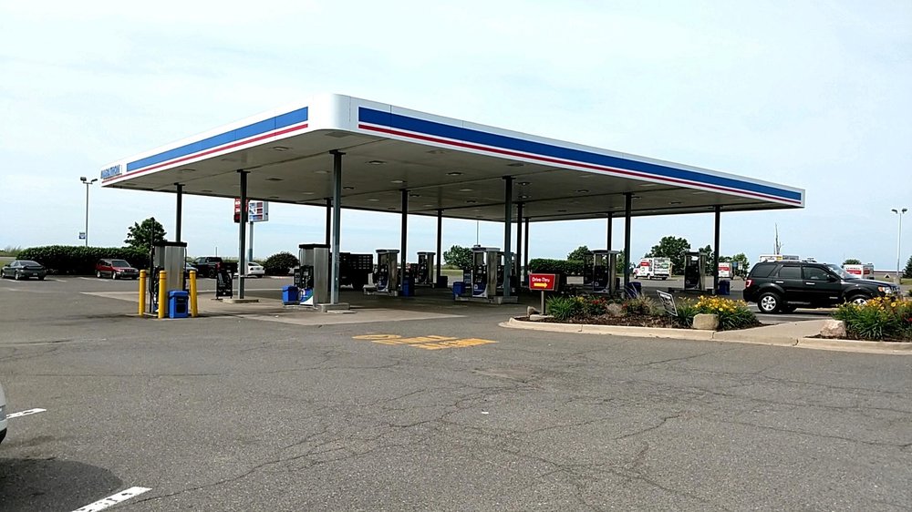 OUTLET OASIS MARATHON GAS STATION - Updated June 2026 - 1360 N Burkhart ...