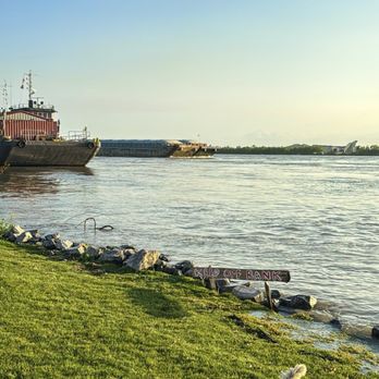 THE BATTURE - Updated December 2025 - 33 Photos - 25 Walnut St, New ...