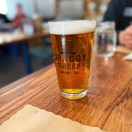 THE SHAGGY SHEEP - Updated June 2025 - 146 Photos & 215 Reviews - 50455 ...