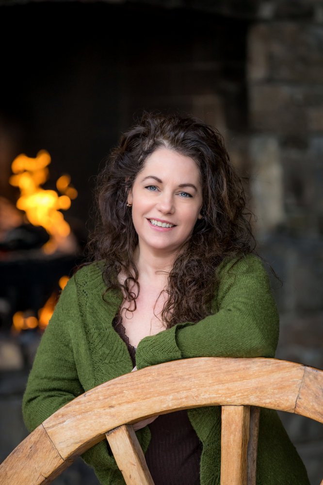 LESLIE REEDER REALTOR - Updated October 2025 - 25 Photos - 175 Hutton ...