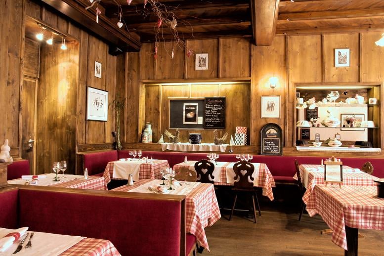 LA WINSTUB - 11 Photos & 10 Reviews - 9-13 rue du Général de Gaulle ...