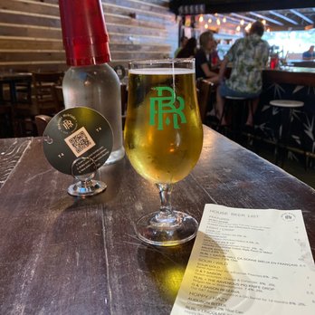 REDLIGHT REDLIGHT BREWPUB - Updated August 2025 - 435 Photos & 407 ...