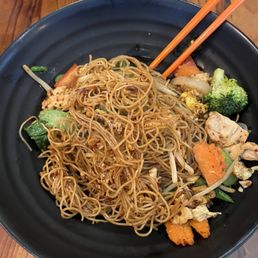 TOSS NOODLE BAR - Updated July 2025 - 1323 Photos & 1364 Reviews - 2272 ...