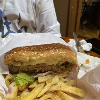 GRINS RESTAURANT - Updated December 2025 - 250 Photos & 382 Reviews ...