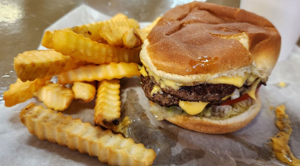 PAT’S SNACK BAR - Updated October 2025 - 20 Photos & 21 Reviews - 112 ...