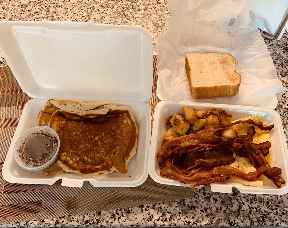 CORNUCOPIA FOODS - 29 Photos & 63 Reviews - 61 Pleasant St, Malden ...