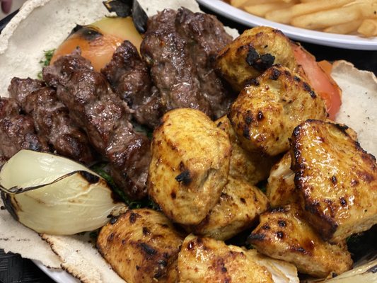 RAOUCHE CAFE - Updated October 2025 - 518 Photos & 581 Reviews - 2839 ...