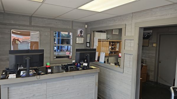 GOLDEN GATE TIRE & SERVICE - Updated December 2025 - 22 Photos & 12 ...