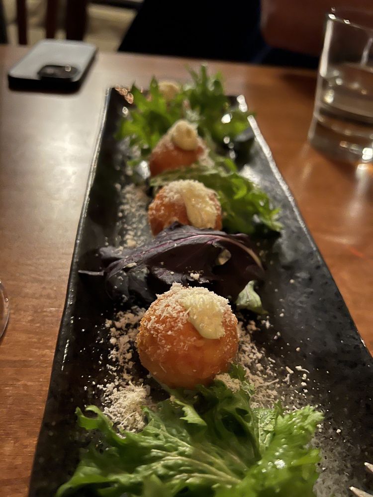 COLLINA - 44 Photos & 32 Reviews - 1550 Hyde St, San Francisco ...