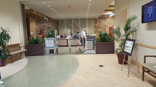 GULF GATE LIBRARY - Updated October 2025 - 11 Photos & 10 Reviews ...