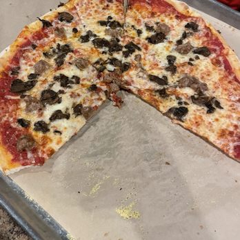 NEED PIZZA - Updated July 2024 - 126 Photos & 294 Reviews - 207 2nd Ave ...