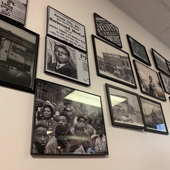 SMAXX - Updated October 2025 - 50 Photos & 54 Reviews - 1827 Vine St ...