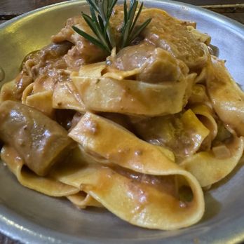 MAESTRO PASTA - Updated February 2025 - 217 Photos & 125 Reviews - 102 ...