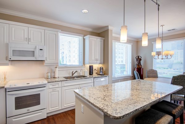 THE CARDINAL AT NORTH HILLS - Updated January 2026 - 45 Photos - 4030 ...