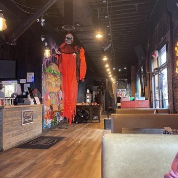 ALLEY BURGER - Updated January 2026 - 114 Photos & 128 Reviews - 26 N ...