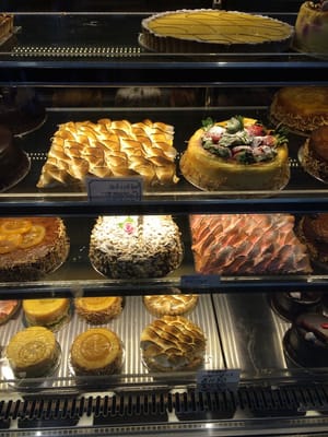 THE CAKE MAN - Updated October 2025 - 34 Photos - 23 Burns Bay Rd, Lane ...