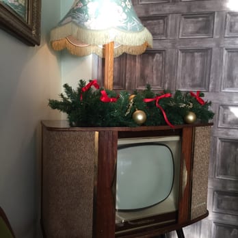 ZIPPOLA - Updated August 2025 - 20 Photos - 93 Lancaster Road, Enfield ...