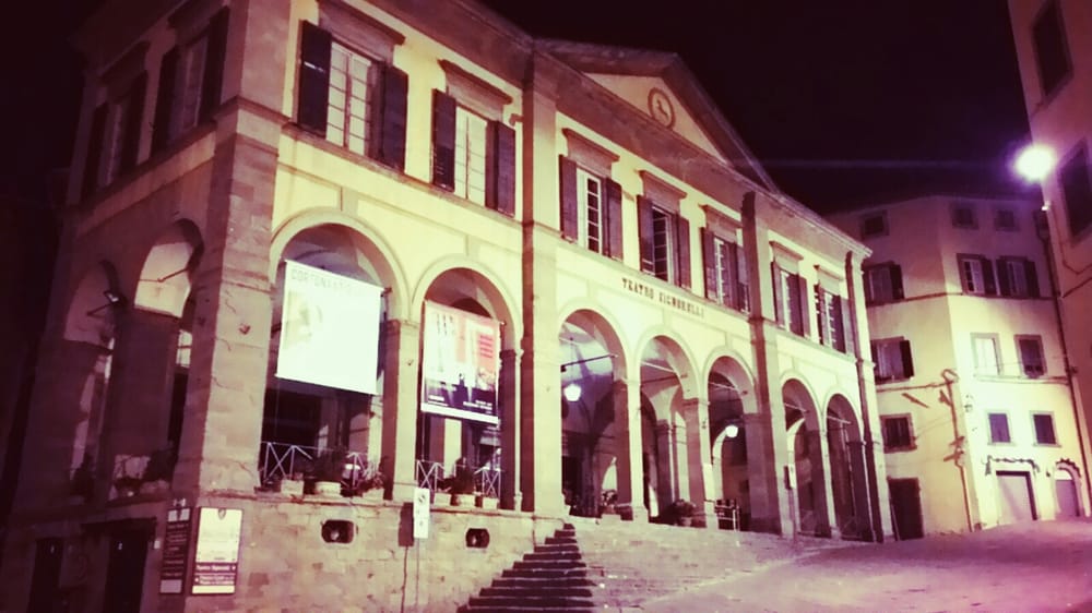 CINEMA TEATRO LUCA SIGNORELLI - Piazza Signorelli Luca, 3, Cortona ...