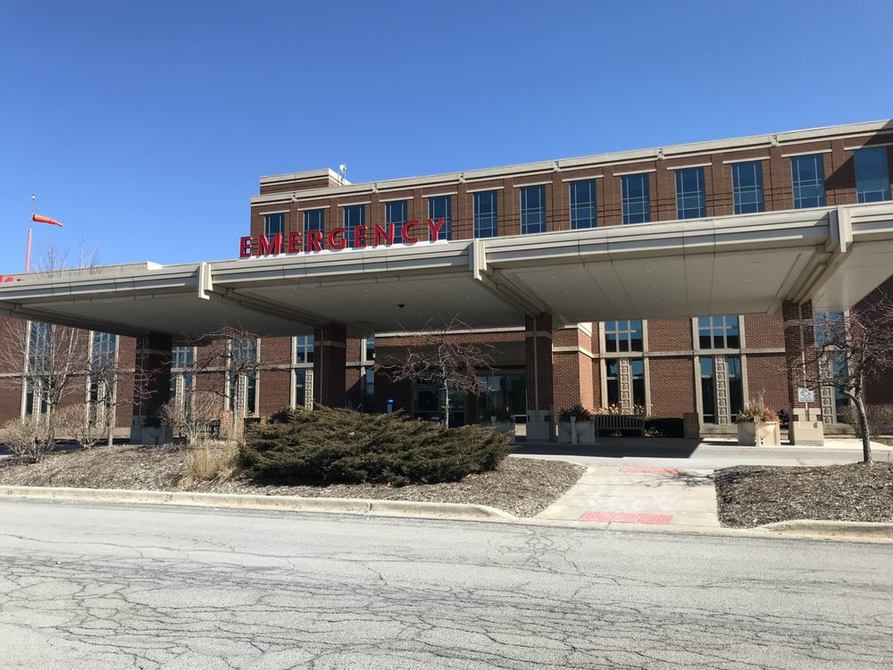 ELMHURST MEMORIAL HOSPITAL - 10 Photos & 39 Reviews - 133 E Brush Hill ...