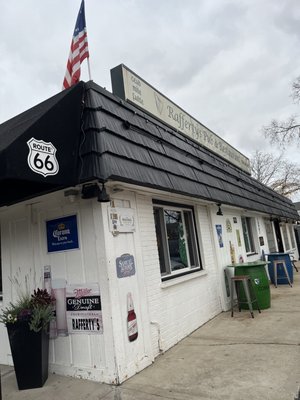 RAFFERTY’S IRISH PUB - Updated July 2025 - 64 Photos & 113 Reviews ...